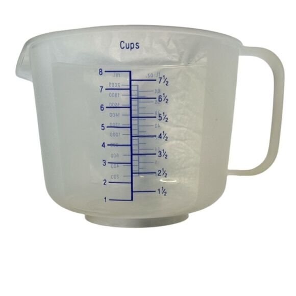 Tupperware | Kitchen | Tupperware Mix N Store Clear Measuring Cup With ...